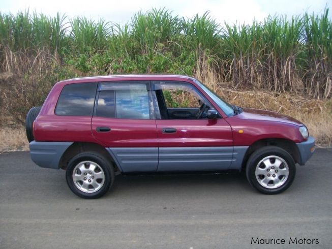 Used Toyota RAV 4 | 1995 RAV 4 for sale | union vale road mare dalbert ...