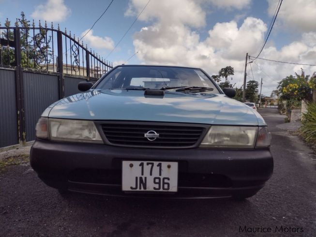 Used Nissan Sunny B14 | 1996 Sunny B14 for sale | Plaine Magnien Nissan ...
