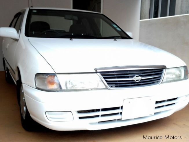 Used Nissan Sunny B14 | 1997 Sunny B14 for sale | port louis Nissan ...