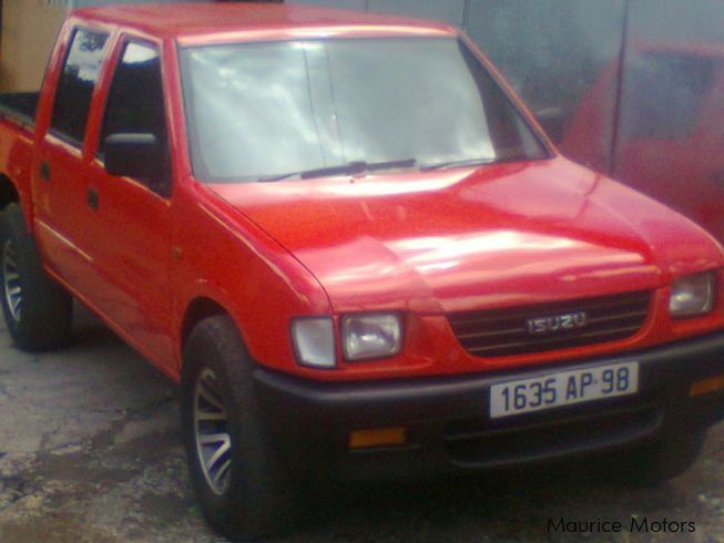Used Isuzu kb 250 | 1998 kb 250 for sale | eau coulee curepipe Isuzu kb ...