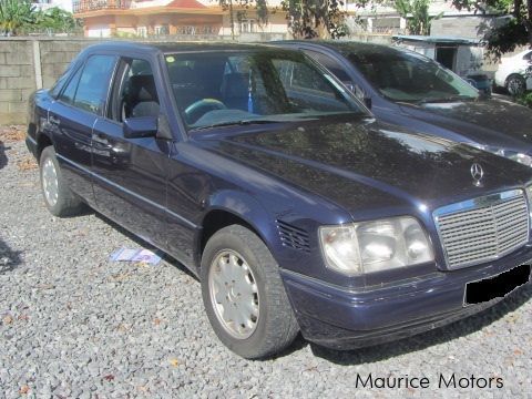Used Mercedes-Benz C180 | 1998 C180 for sale | Belle Rose Mercedes-Benz ...