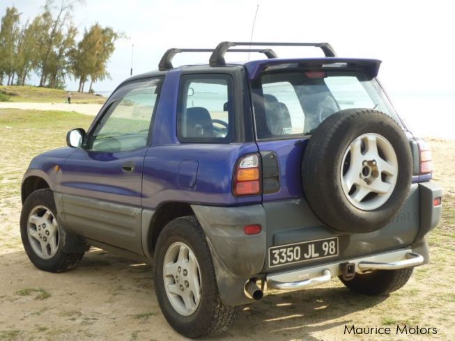 Used Toyota RAV 4 | 1998 RAV 4 for sale | Flic en Flac Toyota RAV 4 ...
