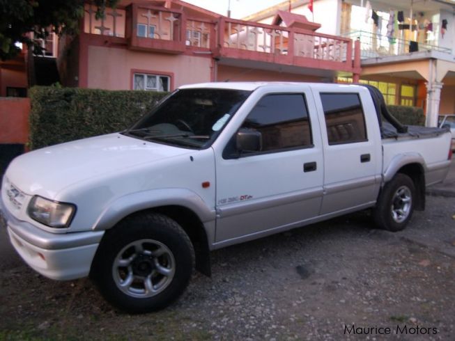 Used Isuzu KB 280 TURBO | 1999 KB 280 TURBO for sale | Solferino 3 ...
