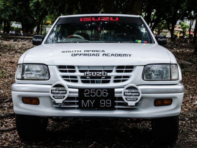 Used Isuzu KB280 | 1999 KB280 for sale | royal road Mare D ...
