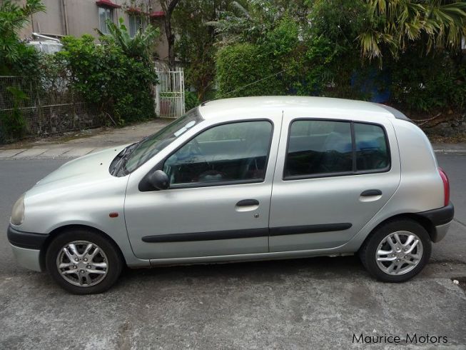 Used Renault clio | 1999 clio for sale | 93, Abbe Laval street Curepipe ...