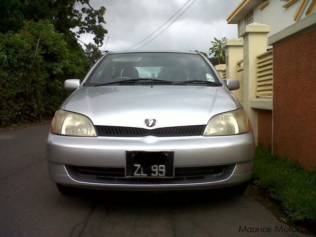 Used Toyota Platz | 1999 Platz for sale | Quatre Bornes Toyota Platz ...