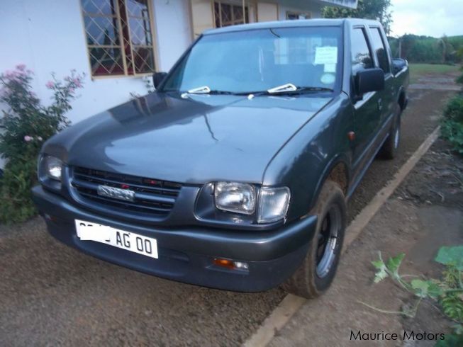 Used Isuzu KB 250 | 2000 KB 250 for sale | St-pierre Isuzu KB 250 sales ...