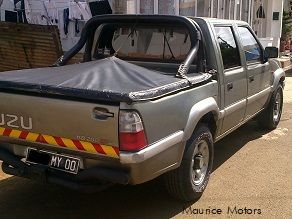 Used Isuzu KB 280 Turbo | 2000 KB 280 Turbo for sale | Mahebourg Isuzu ...