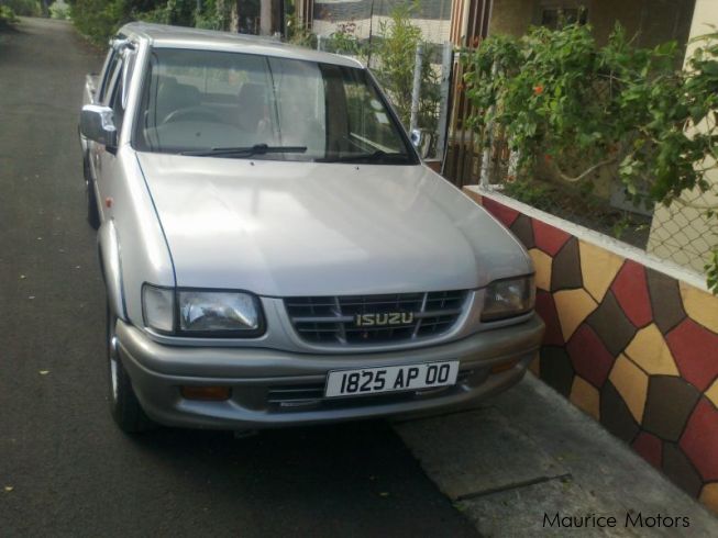 Used Isuzu TFR 2*4 | 2000 TFR 2*4 for sale | RIVIERE DES ANGUILLES ...