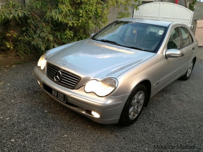 Used Mercedes-Benz c180 | 2000 c180 for sale | Vacoas Mercedes-Benz ...