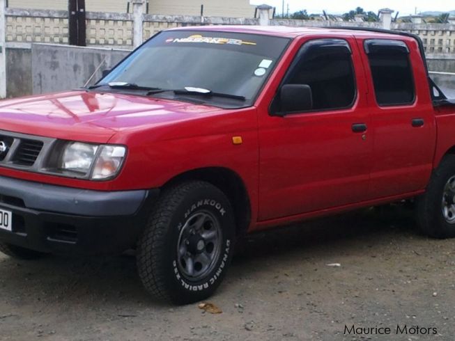 Used Nissan 2*4 | 2000 2*4 for sale | medine camp de masque Nissan 2*4 ...