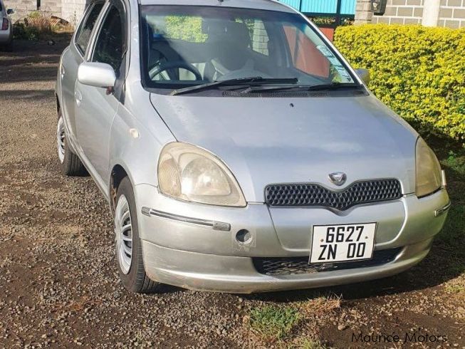 Used Toyota Toyota Vitz | 2000 Toyota Vitz for sale | The Vale Toyota ...