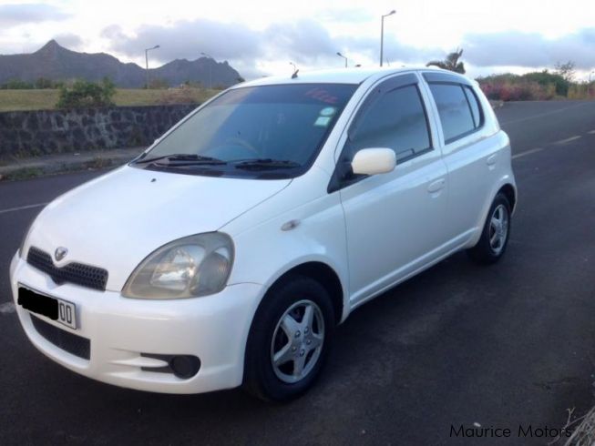 Used Toyota Vitz | 2000 Vitz for sale | COROMANDEL Toyota Vitz sales ...