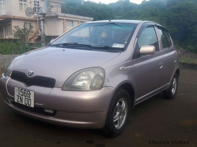Used Toyota Vitz | 2000 Vitz for sale | Creve Coeur Toyota Vitz sales ...