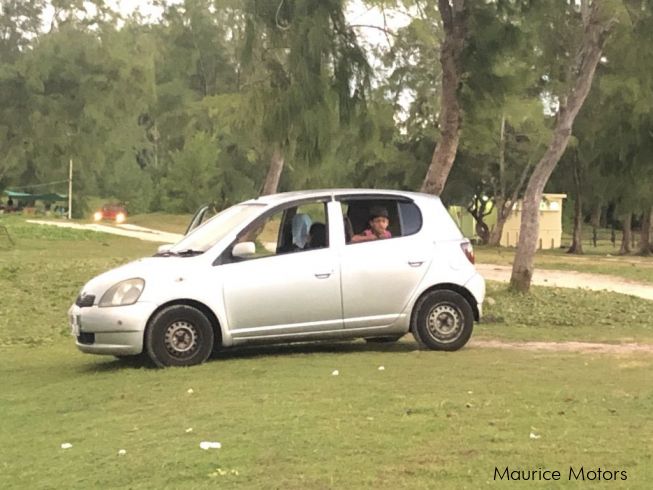 Used Toyota Vitz | 2000 Vitz for sale | Medine Toyota Vitz sales ...