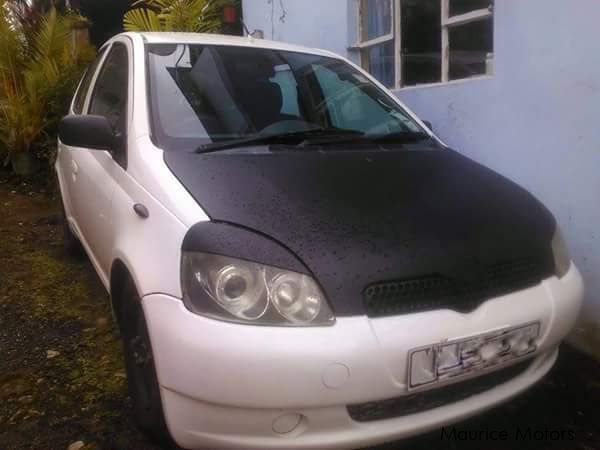Used Toyota Vitz | 2000 Vitz for sale | Rose belle Toyota Vitz sales ...