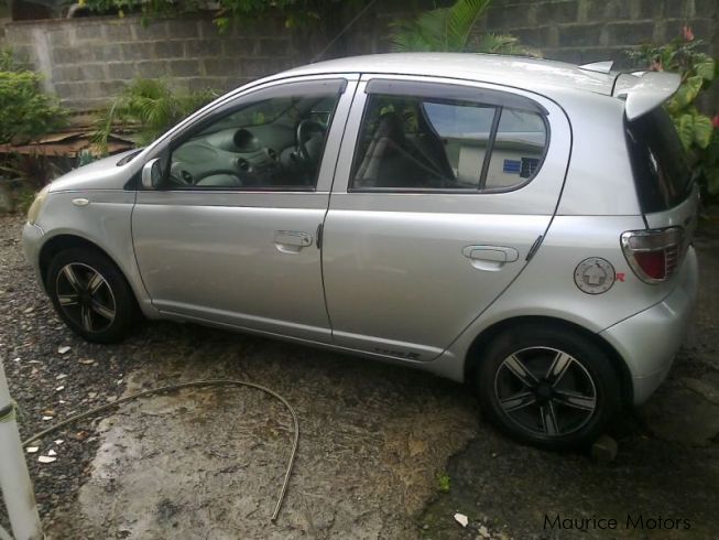 Used Toyota vitz | 2000 vitz for sale | riviere du rempart Toyota vitz ...