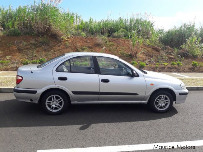 Used Nissan Sunny | 2001 Sunny for sale | Quatre Bornes Nissan Sunny ...