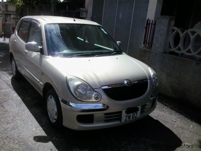 Used Toyota Toyota Duet | 2002 Toyota Duet for sale | Modern Square ...