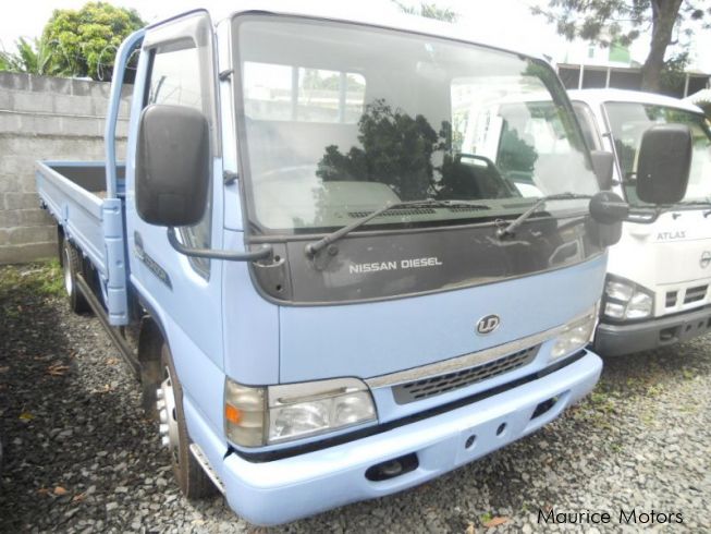 Used Nissan Condor | 2003 Condor for sale | Belle Rose Nissan Condor ...
