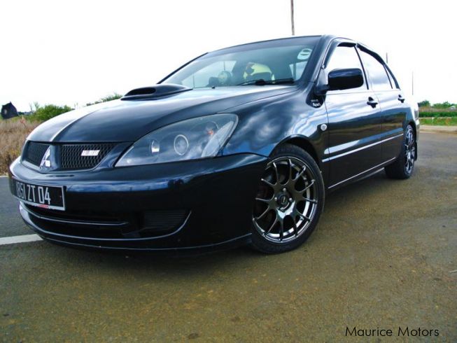 Used Mitsubishi Lancer | 2004 Lancer for sale | Saint Pierre Mitsubishi ...