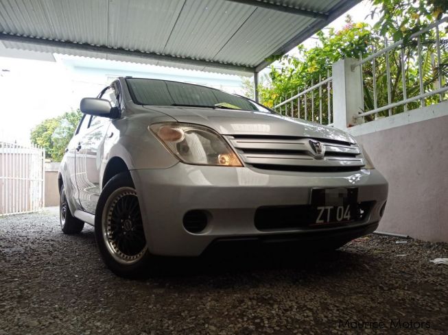 Used Toyota IST | 2004 IST for sale | Eaux Coulée Toyota IST sales ...