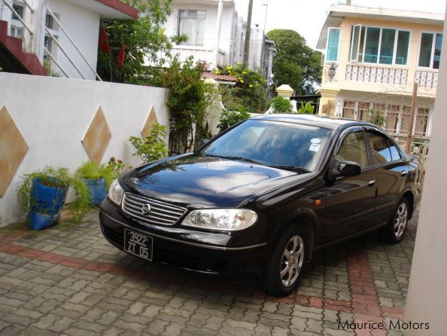 Used Nissan n17 | 2005 n17 for sale | Plaine Magnien Nissan n17 sales ...