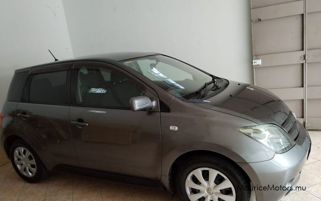 Used Toyota ist | 2005 ist for sale | Port Louis Toyota ist sales ...