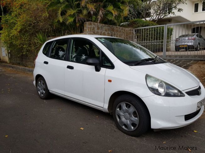 Used Honda Fit | 2006 Fit for sale | Rivière Noire Honda Fit sales | Honda Fit Price Rs 225,000 ...