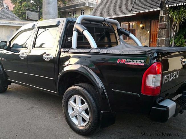 Used Isuzu pick up | 2006 pick up for sale | Champ de Mars Isuzu pick ...