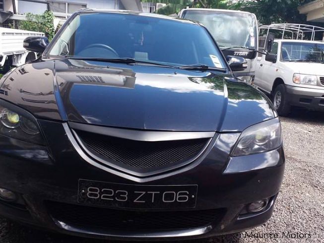 Used Mazda Axela | 2006 Axela for sale | Morcellement St Andre Mazda ...