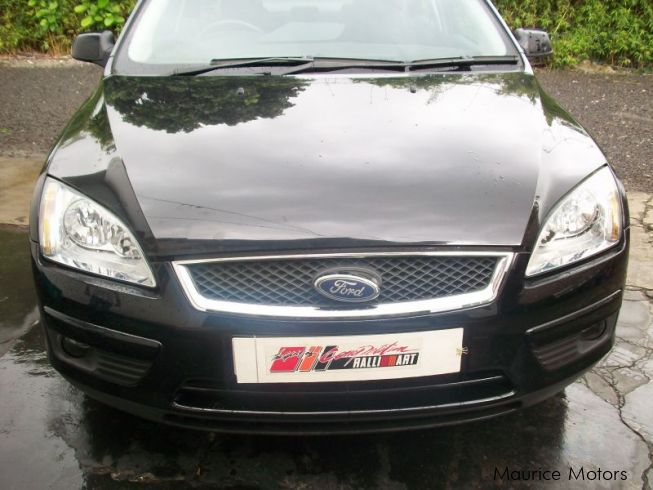 Used Ford Focus Saloon | 2007 Focus Saloon for sale | saint-pierre Ford ...