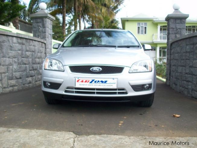 Used Ford focus saloon | 2008 focus saloon for sale | Saint Pierre Ford ...
