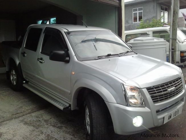 Used Isuzu KB 250 | 2008 KB 250 for sale | New mosque Road Belvedere ...