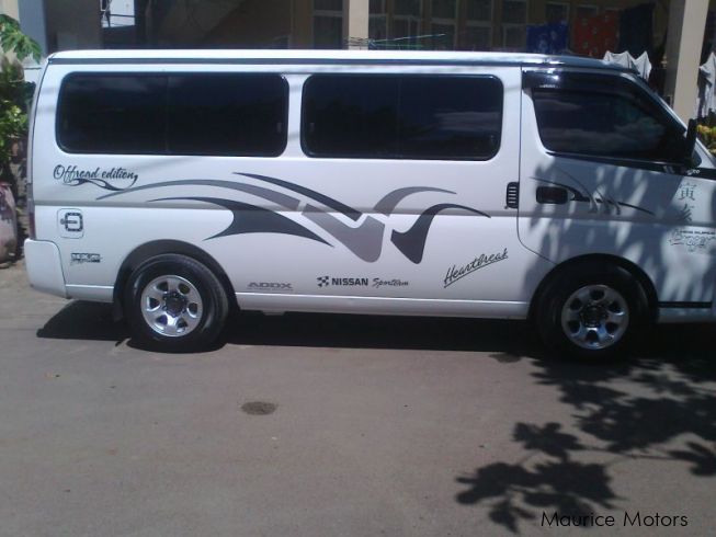 Used Nissan urvan E25 | 2008 urvan E25 for sale | Vallee des Pretres ...
