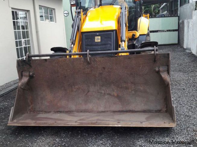 JCB tractors Mauritius - JCB 3CX-JCB Tractors - 3CX