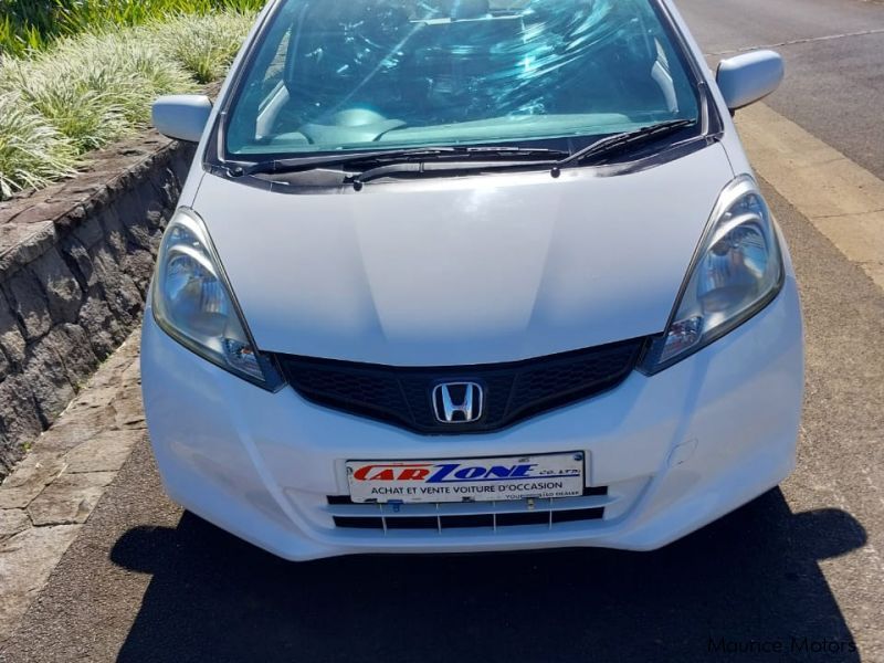 Used Honda Fit | 2010 Fit for sale | Saint Pierre Honda Fit sales | Honda Fit Price Rs 315,000 ...