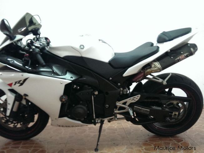 Used Yamaha YZF-R1 | 2010 YZF-R1 for sale | Port-Louis Yamaha YZF-R1 ...
