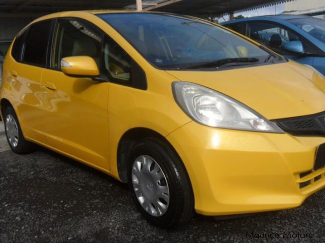 Used Honda FIT - YELLOW | 2011 FIT - YELLOW for sale | Camp Fouquereaux ...