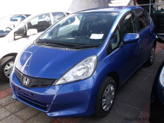 Used Honda FIT | 2011 FIT for sale | Floreal Honda FIT sales | Honda FIT Price Rs 475,000 | Used ...