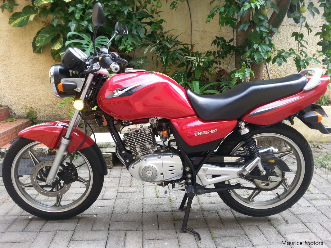 Used Suzuki EN-125 | 2011 EN-125 for sale | Beau Bassin Suzuki EN-125 ...