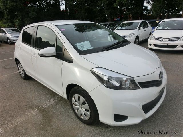 Used Toyota Vitz (Smart Stop Package) | 2011 Vitz (Smart Stop Package ...