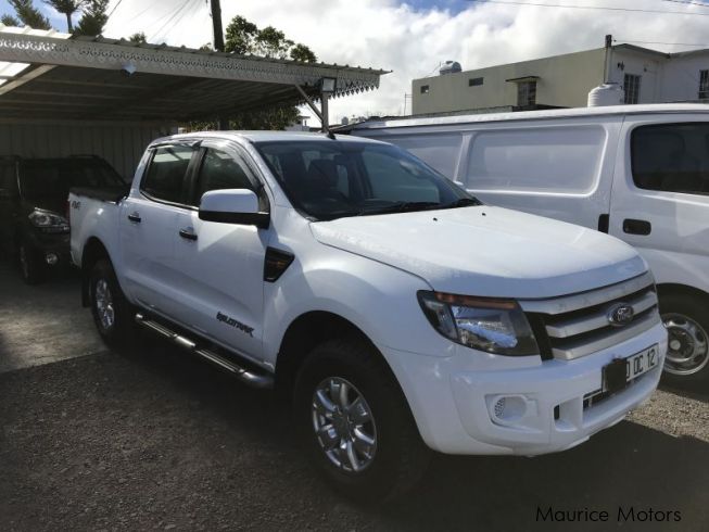 Used Ford RANGER - WHITE 4X4 | 2012 RANGER - WHITE 4X4 for sale | Camp ...
