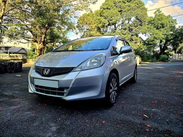 Used Honda Fit | 2012 Fit for sale | Beau Bassin Honda Fit sales | Honda Fit Price Rs 385,000 ...