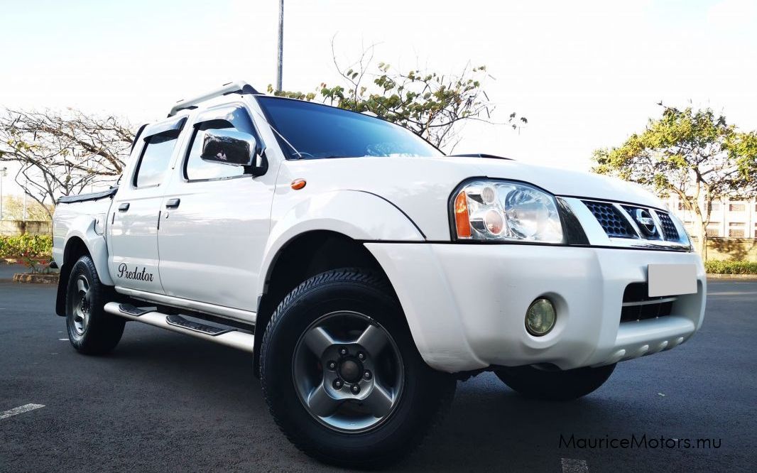 Used Nissan NP300 D22 | 2013 NP300 D22 for sale | Morcellemont Saint ...