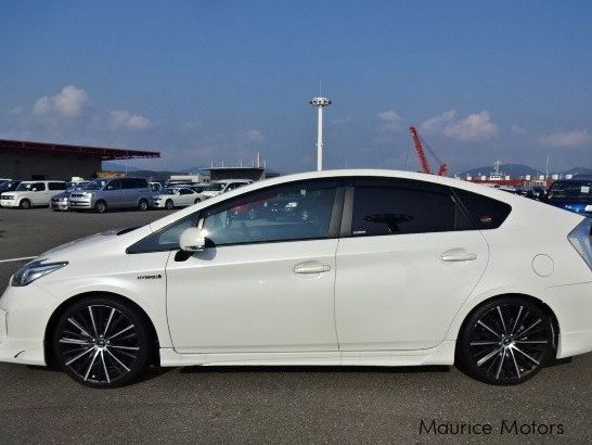 Used Toyota Prius S Aero | 2013 Prius S Aero for sale | Lallmatie ...
