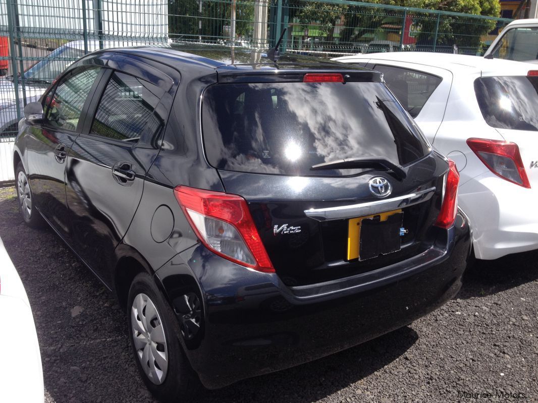 Used Toyota VITZ - BLACK | 2013 VITZ - BLACK for sale | Camp ...