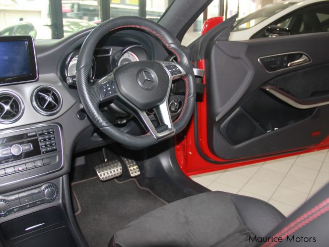 Used Mercedes-Benz CLA 180 - RED - PADDLE SHIFT - STEPTRONIC | 2014 CLA ...