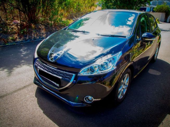 d'occasion Peugeot 208 | 2014 208 à vendre | ventes à Phoenix de ...