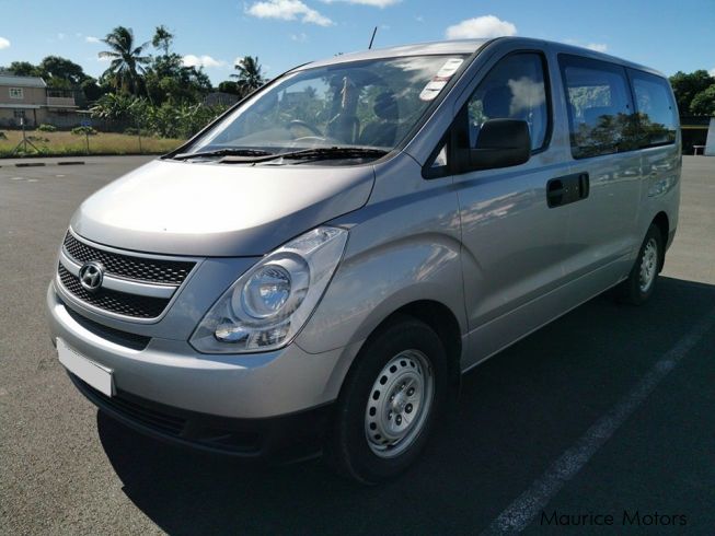 Used Hyundai H1 | 2016 H1 for sale | Morcellemont Saint Andre Hyundai ...